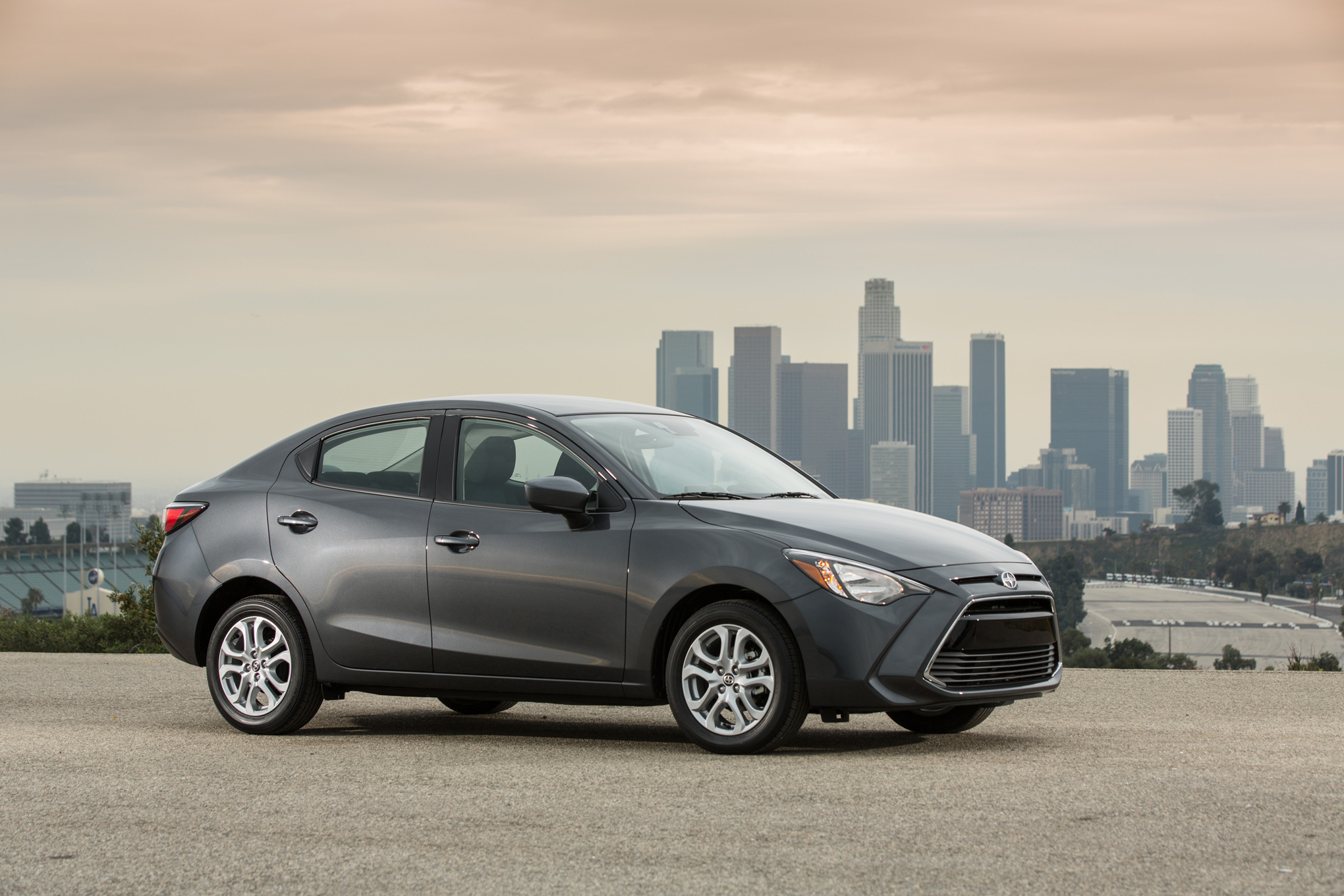 Scion iA 2016: Primer Vistazo